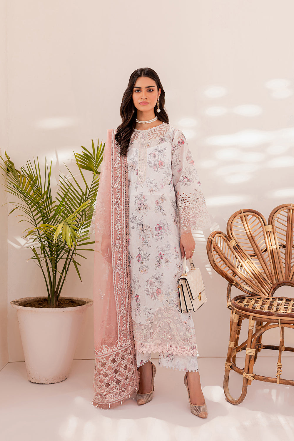 Buy Unstitched Embroidered Suits Online | Farasha